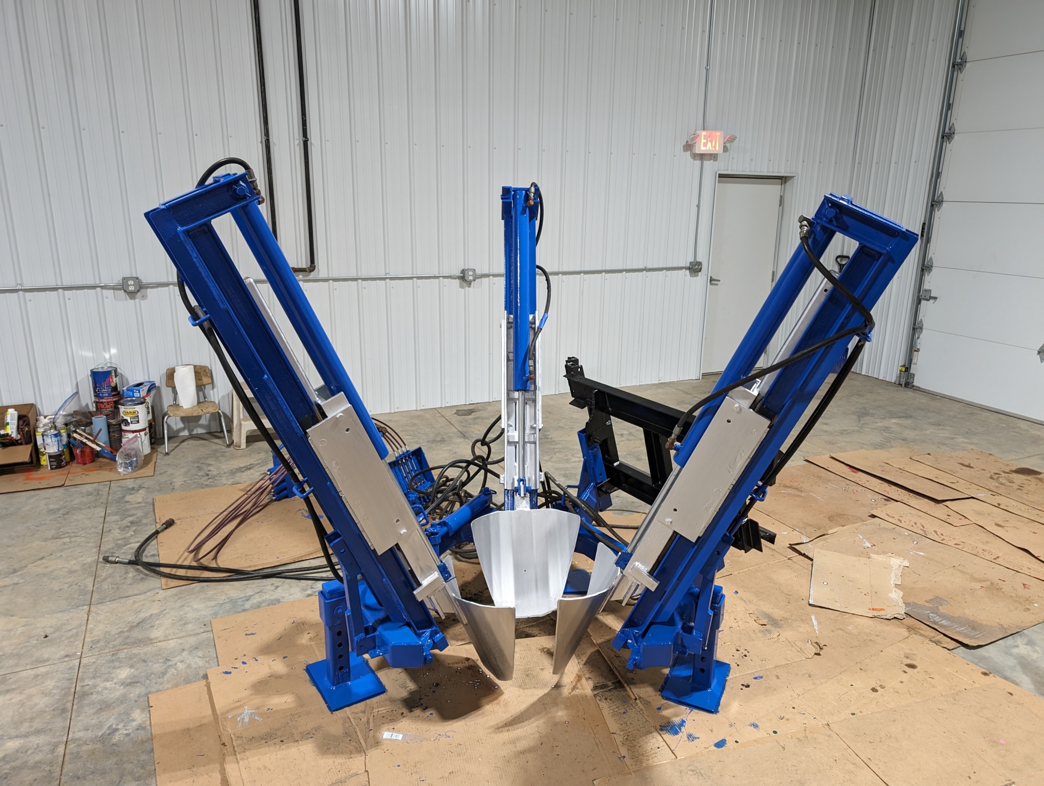 Auger: 12" 3 Point - Used - $500.00 - Pick up only